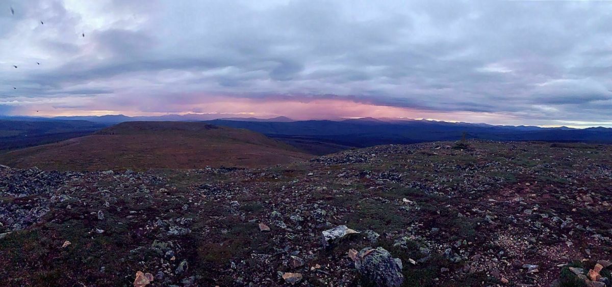 Table Top Mountain In Alaska Offers Stunning Sunset Views