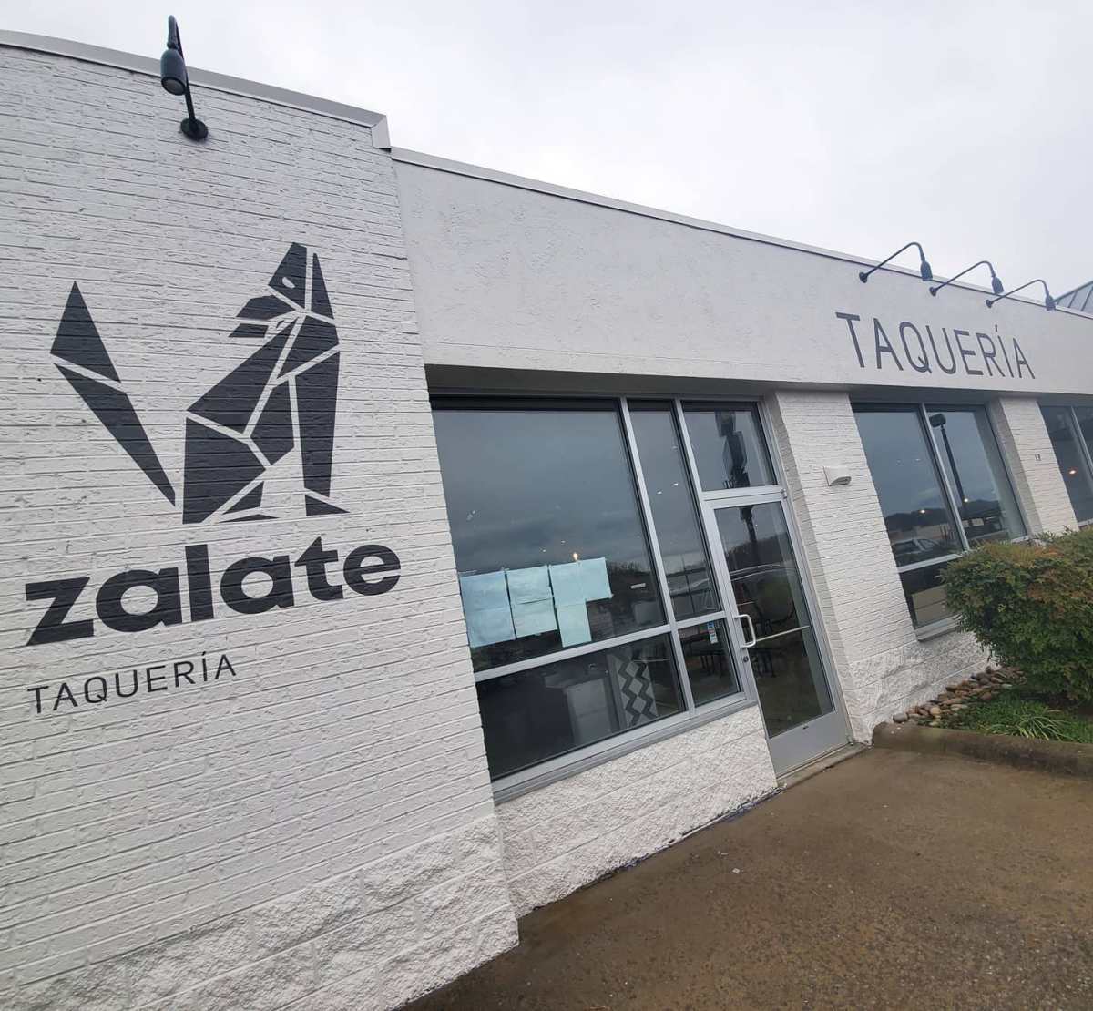 The Mexican Tacos At Zalate Taqueria Might Be The Best In Tennessee