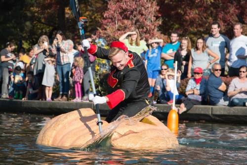 West Coast Giant Pumpkin Regatta: Epic Fall Festival In Oregon