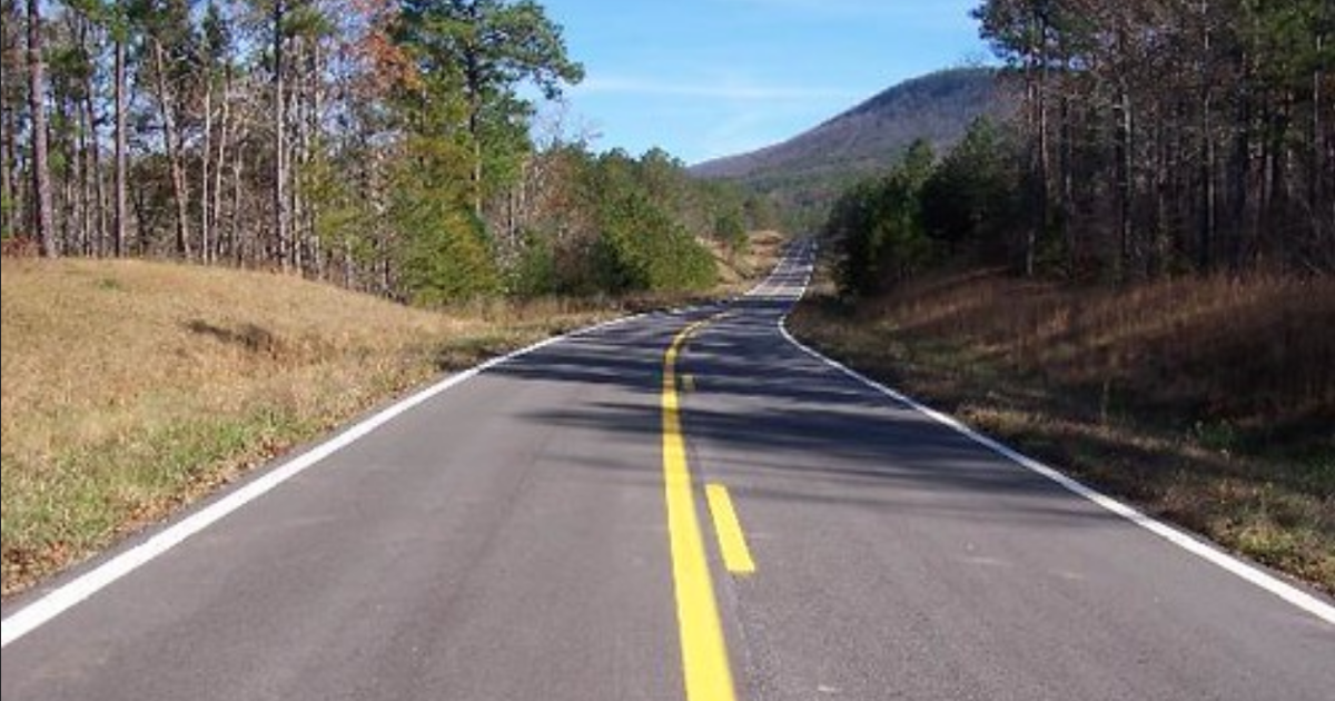 Here Are The Top 10 Best Scenic Drives In Alabama