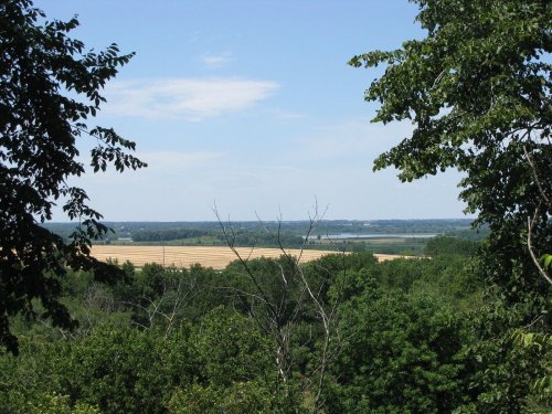 Explore Hidden Canyons At Wisconsin’s Ledge County Park
