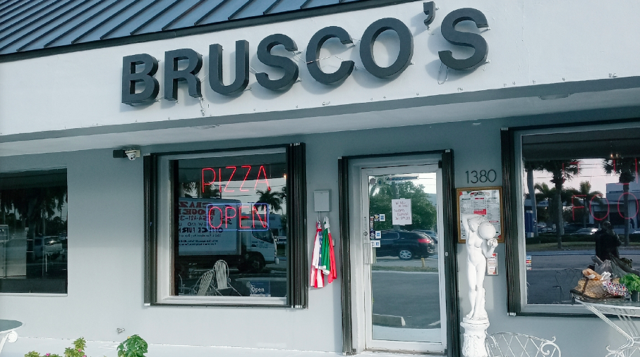 Brusco’s Italian Restaurant In Florida Has Been Open Since 1972