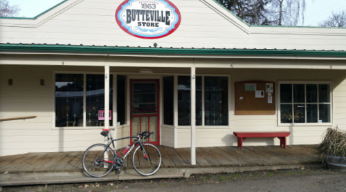 Butteville General Store In Oregon Is Like Stepping Back In Time