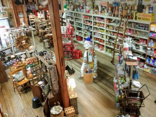 Step Back In Time At The Mansfield Country Store In Illinois