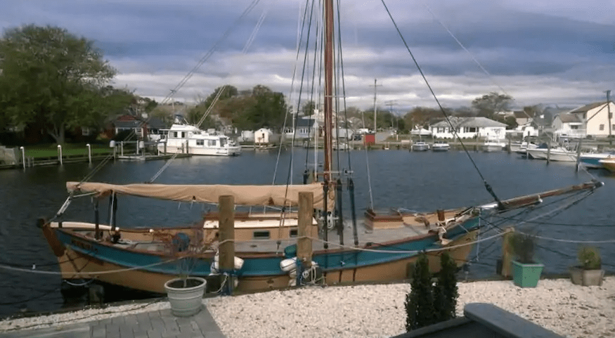 Unique, Fun Airbnbs In New Jersey: 1700s-Style Boat