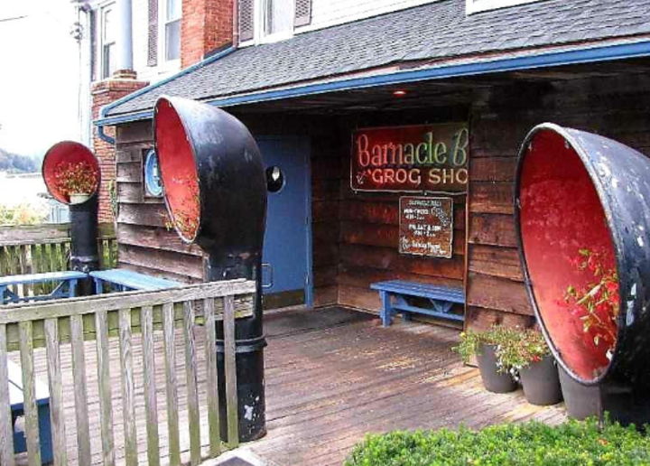 Barnacle Bill's: Riverfront Restaurant With View In New Jersey