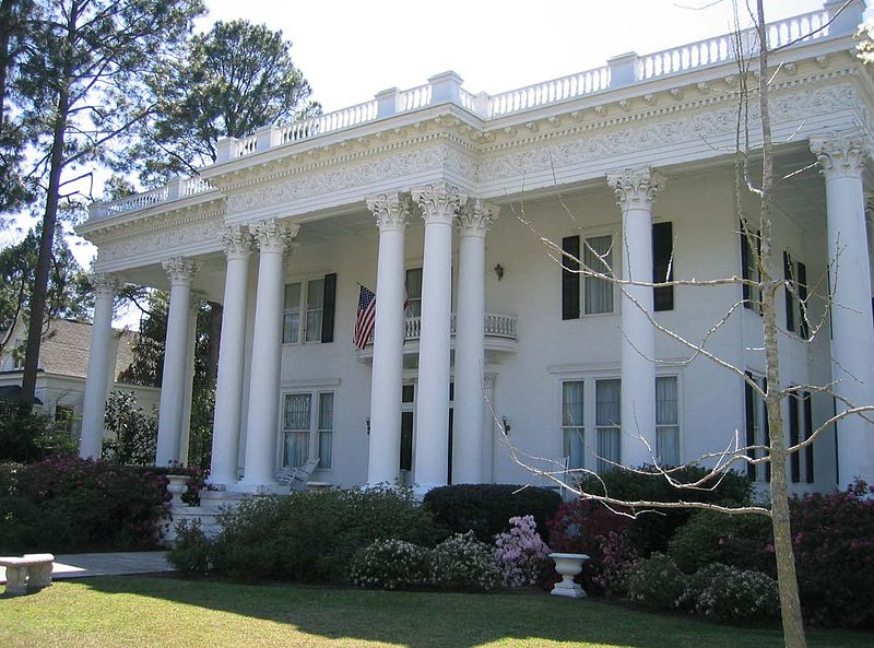 7 Most Charming Small Towns To Visit In Alabama