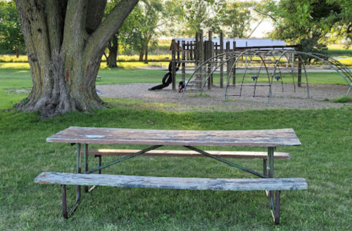 Little Wall Lake Park In Hamilton County Is A Great Iowa Park