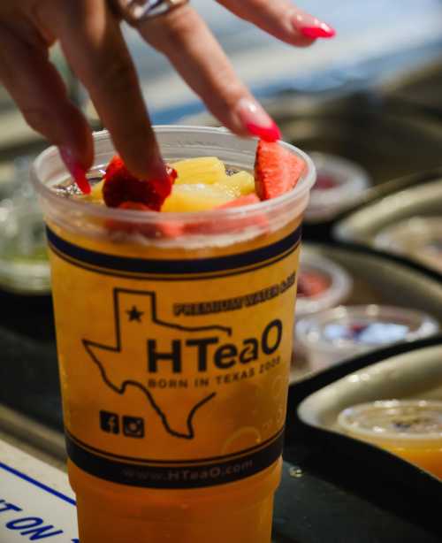 HTeaO Is A Self-Service Tea Bar In Texas With 24 Different Flavors