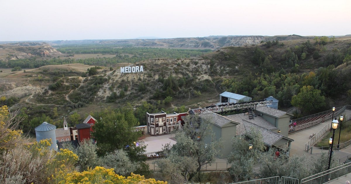 The 9 Very Best Day Trips You Can Possibly Take In North Dakota
