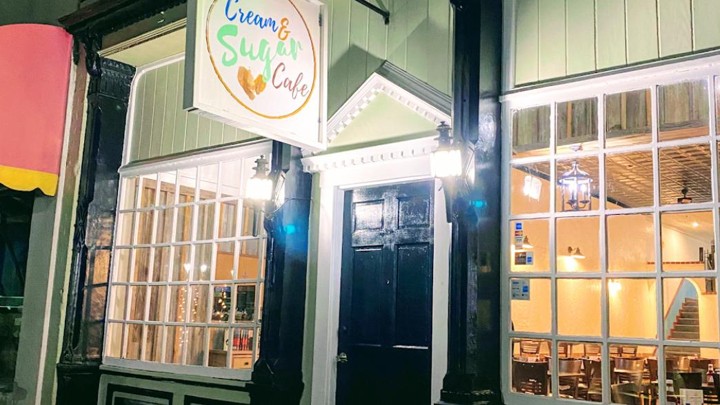 Visit The Cream And Sugar Café, A Charming Mississippi Restaurant
