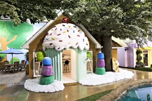 Channel Your Creativity With A Tour Of Inventionland In Pittsburgh