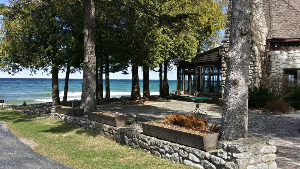 Donny's Glidden Lodge Has The Best Food And Views In Wisconsin