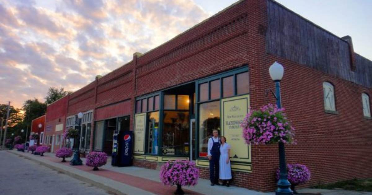 New Providence Hardware Store In Iowa: A Step Back In Time