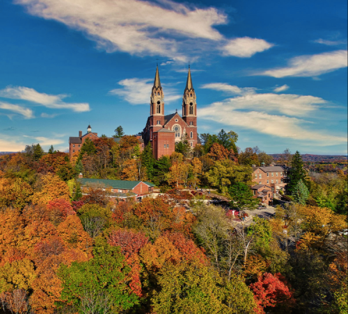 Explore Holy Hill: Wisconsin's Scenic Fall Foliage Gem