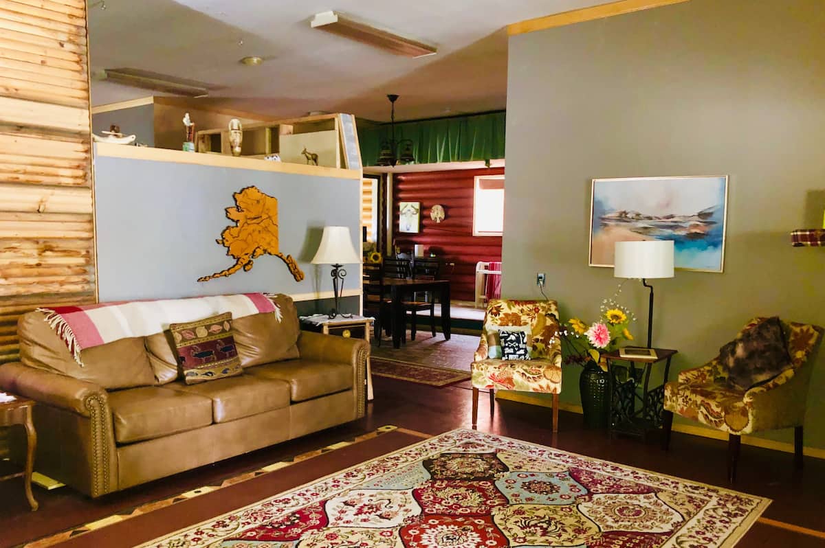 Watch The Colors Change From The Living Room Of This Remote Log Cabin ...