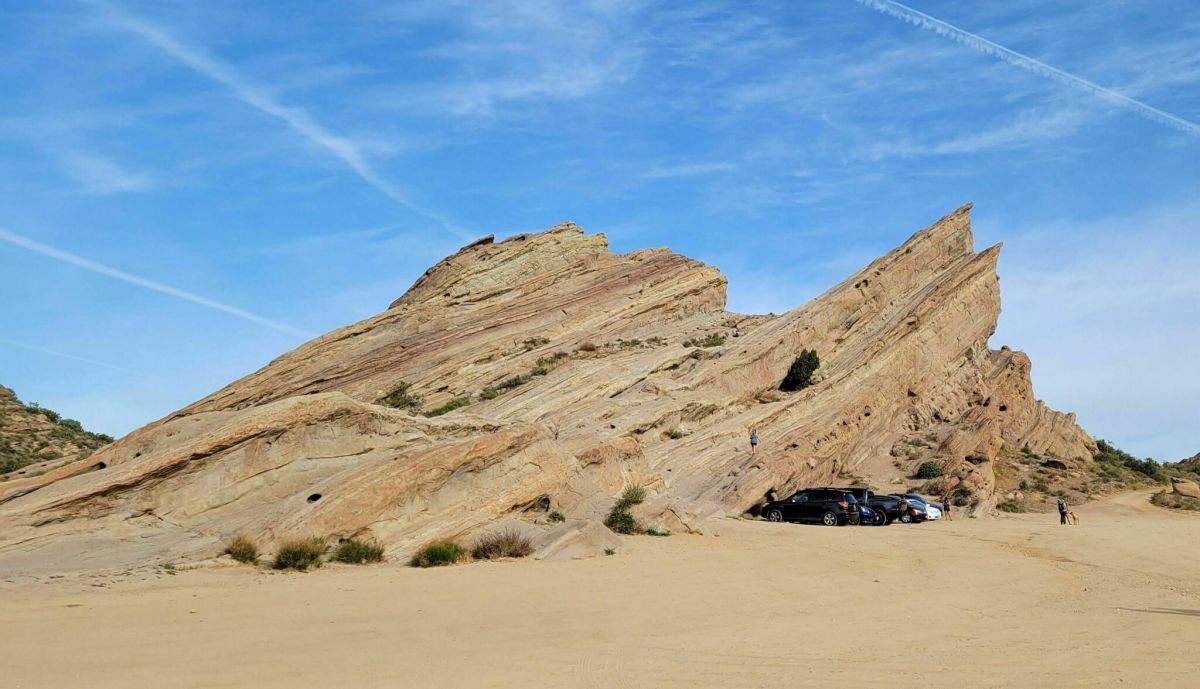 Take An Adventure To Southern California's Stunning Vasquez Rocks