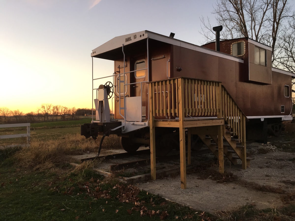 Stay The Night In A Old-Fashioned Train Caboose In Decorah, Iowa