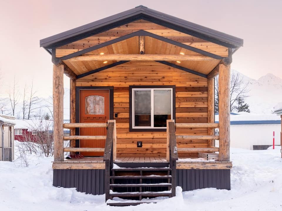 Visit This Cozy Tiny Cabin In Valdez, The Alaskan Winter Wonderland
