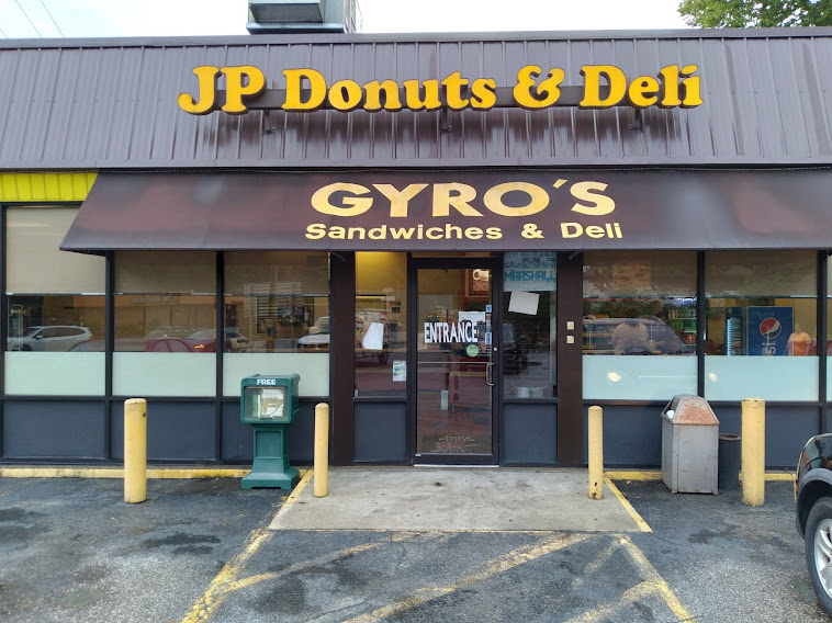 Eat Like A Local At Jolly Pirate Donuts In West Virginia