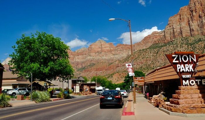 Springdale, Utah Is Being Called One Of The Best Small Town Vacations ...