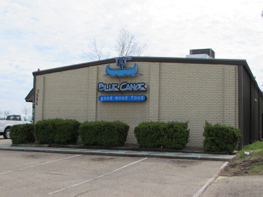 The Blue Canoe is a restaurant worth visiting in Tupelo, Mississippi