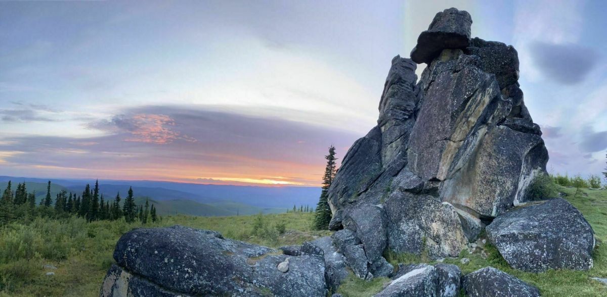These Ancient Rock Formations In Alaska Are Magical