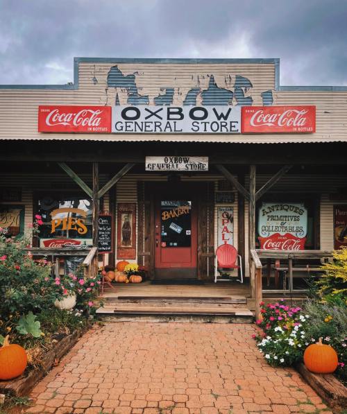 Palestine Is The Best Town In East Texas To Visit During Fall
