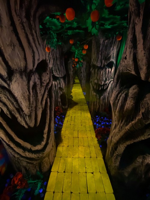 Beat A Wizard Of Oz Escape Room At St. Louis Escape In Missouri