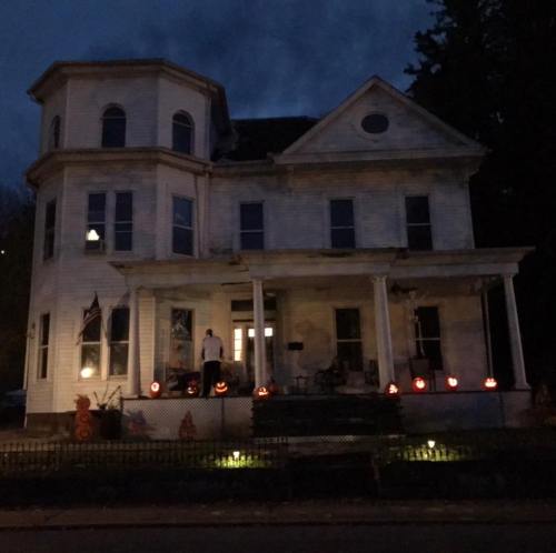 The West Virginia Haymond House Ghost Stories Will Haunt Your Dreams