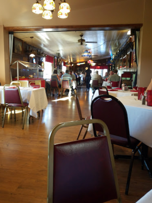 The Longbranch Is A Hidden Gem Restaurant In Illinois