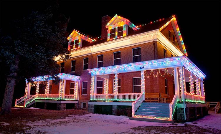 Here Are Some Of The Best Christmas Towns In Nebraska