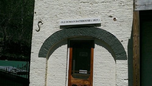 Relax In The Berkeley Springs Old Roman Bath House In West Virginia