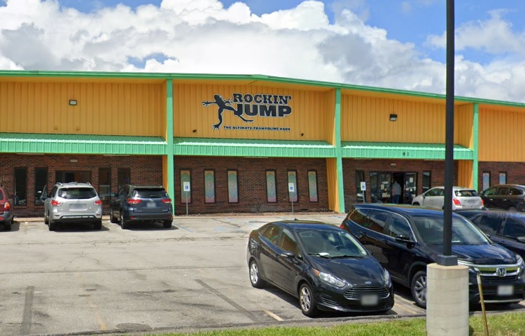 Rockin' Jump Trampoline Park In Missouri Is Absolutely Huge
