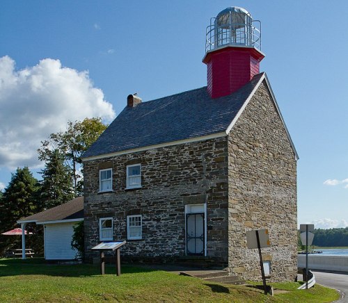 The Road Trip In New York With 6 Lighthouses Is Quite The Drive