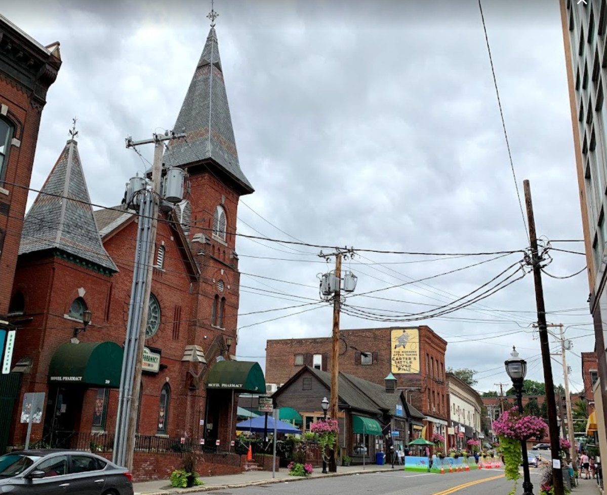 Take A Scenic Road Trip To These Towns Along Route 9 In Vermont