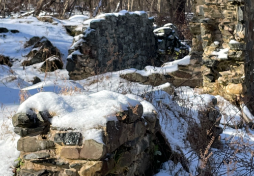 Hike The Matildaville Trail To A Little-Known Ghost Town In Virginia
