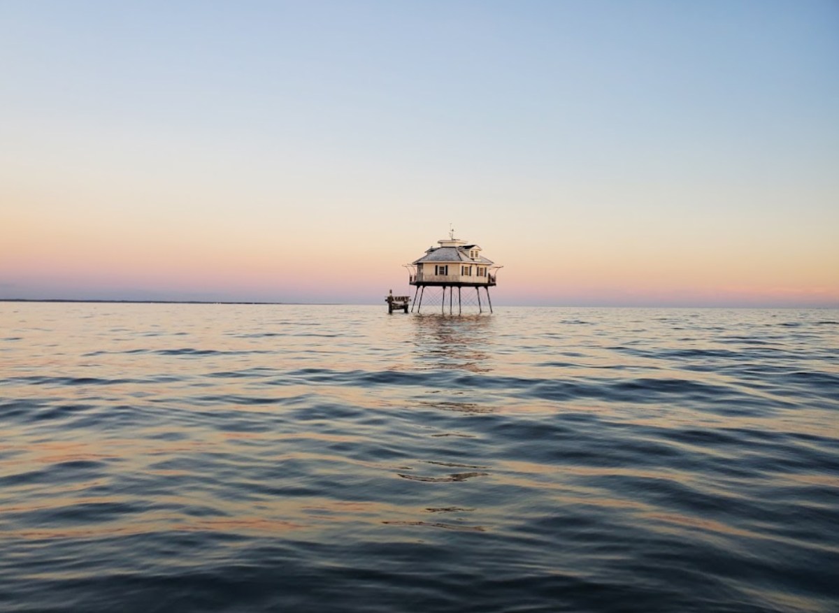 Alabama's Mobile Bay Middle Lighthouse Is A Popular Coastal Attraction