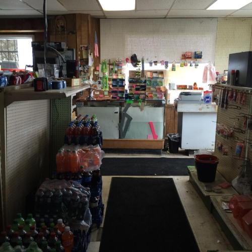 Sunshine General Store Has Some Of The Best Burgers In Maryland