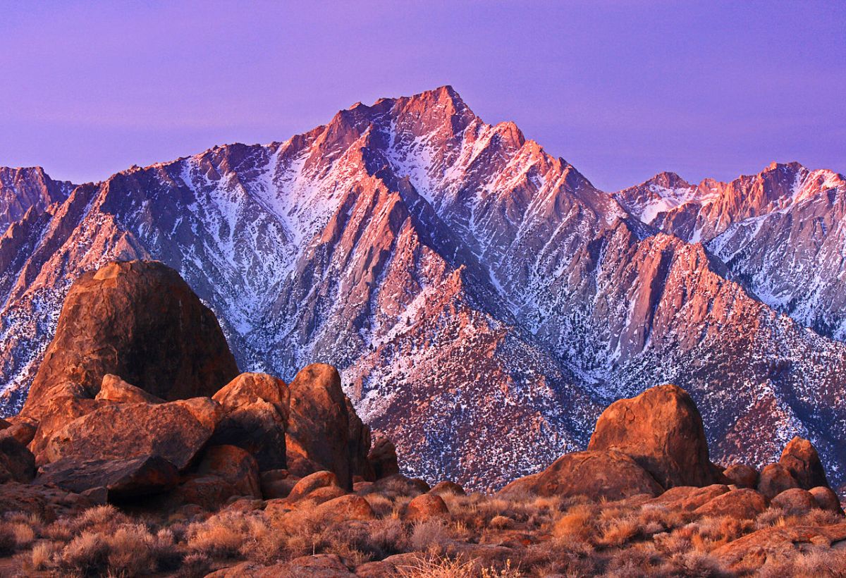 The Amazing Alabama Hills Rock Formations In Southern California