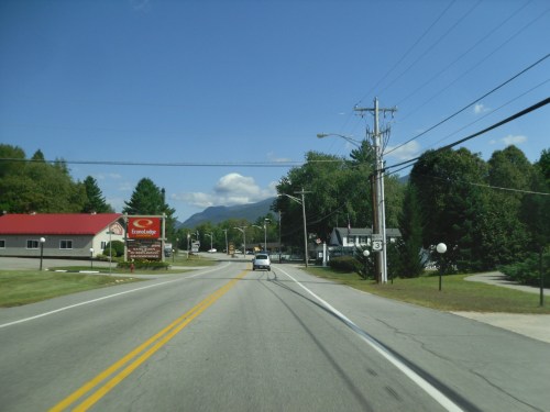 Best Scenic Drives In New Hampshire: Scenic 21-Mile Road Trip