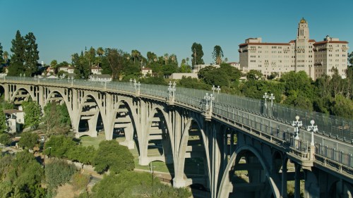 The Historic Concrete Bridge In Pasadena Is The Only One Of Its Kind In ...