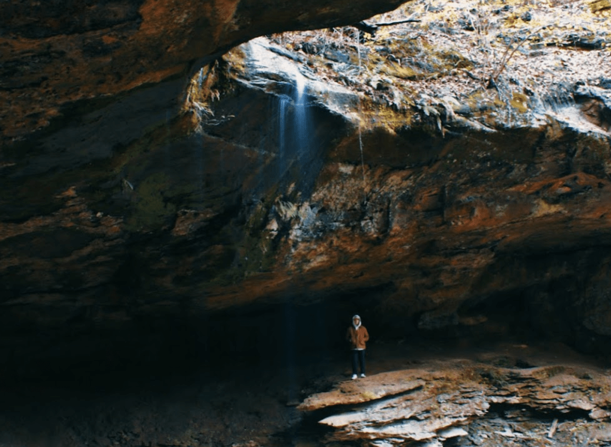 Hosak's Cave Falls In Ohio: A Breathtaking Natural Wonder