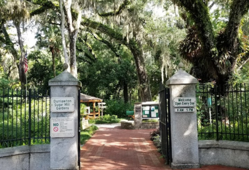Come Explore The Dinosaur Bongoland Ruins In Florida