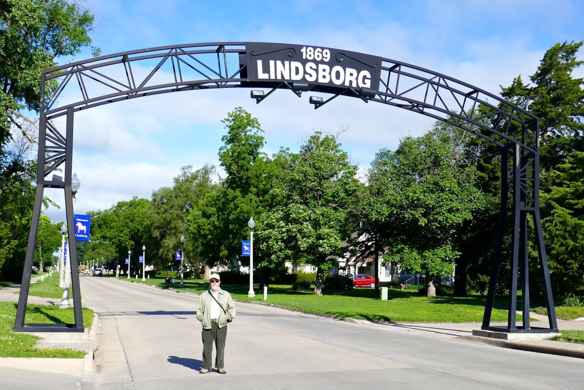 See Why This Charming Town Is Considered The Friendliest In Kansas