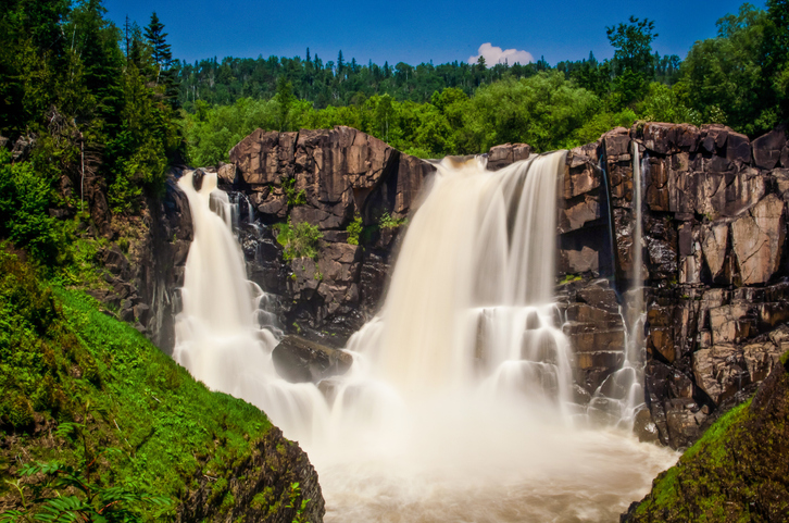 19 Of The Tallest, Most Impressive Waterfalls Across America Are Sure ...