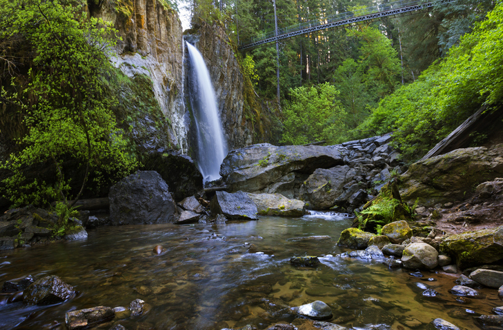 This Short And Sweet Trail In Oregon Is Perfect Any Time Of Year