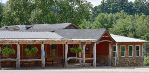 This Remote Steakhouse In North Carolina Has Legendary Steaks