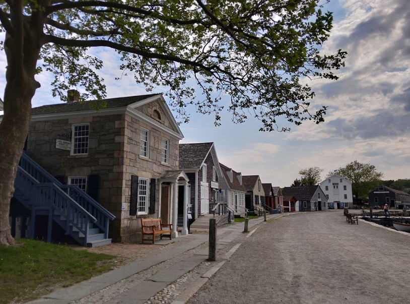 This Historic Village In Connecticut Offers The Perfect Way To Spend An ...