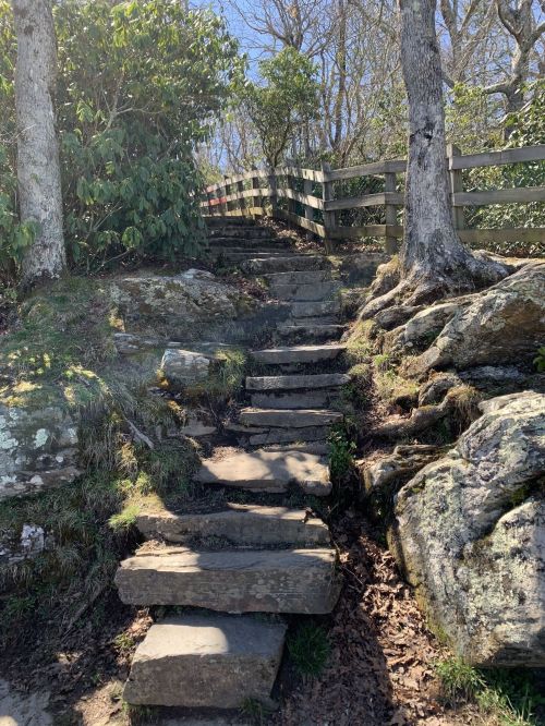 Chestoa View Overlook: A NC Overlook That Looks Like A Castle